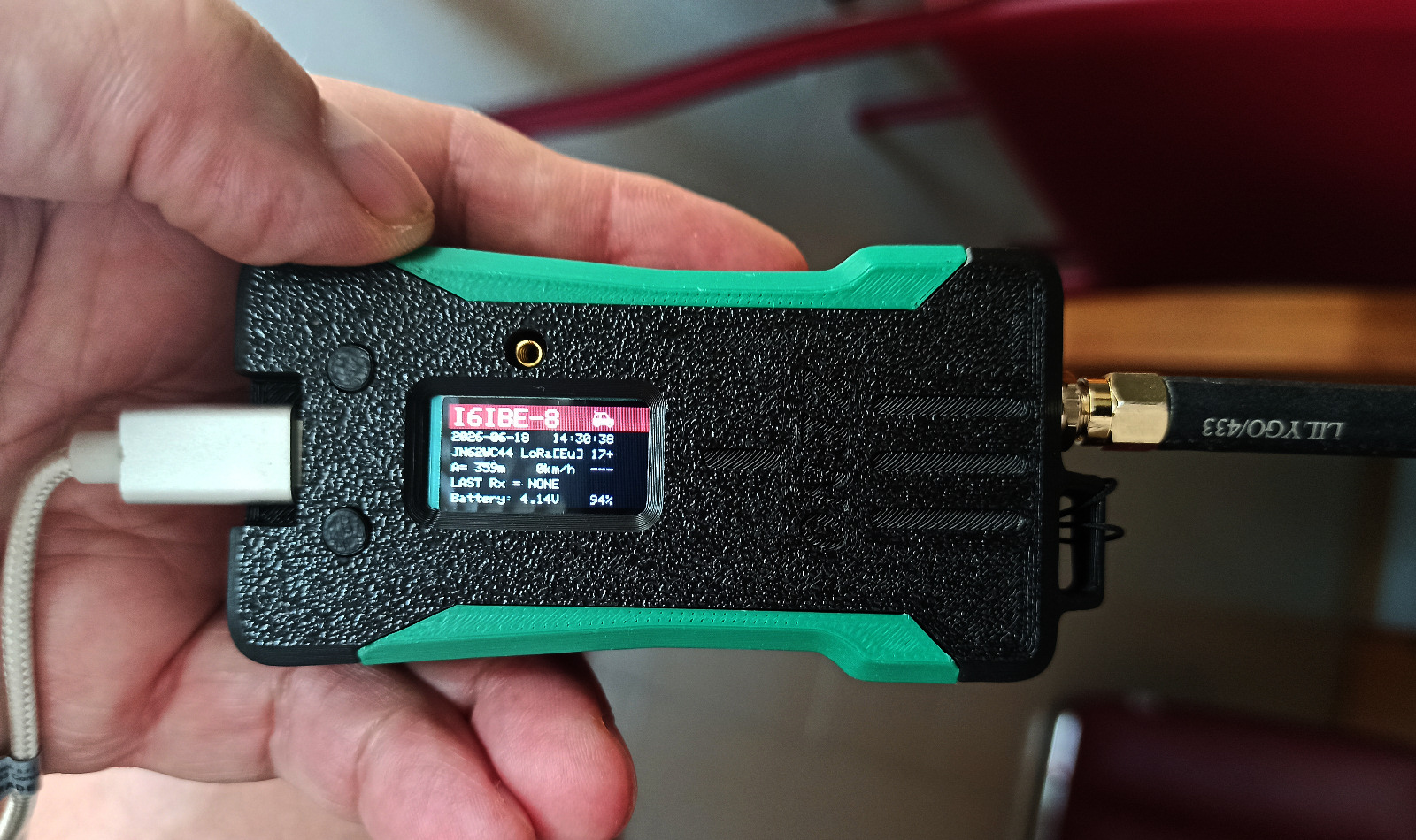 LORA V4 HELTEC Tracker APRS 433 MHz Meshtastic I6IBE Ivo