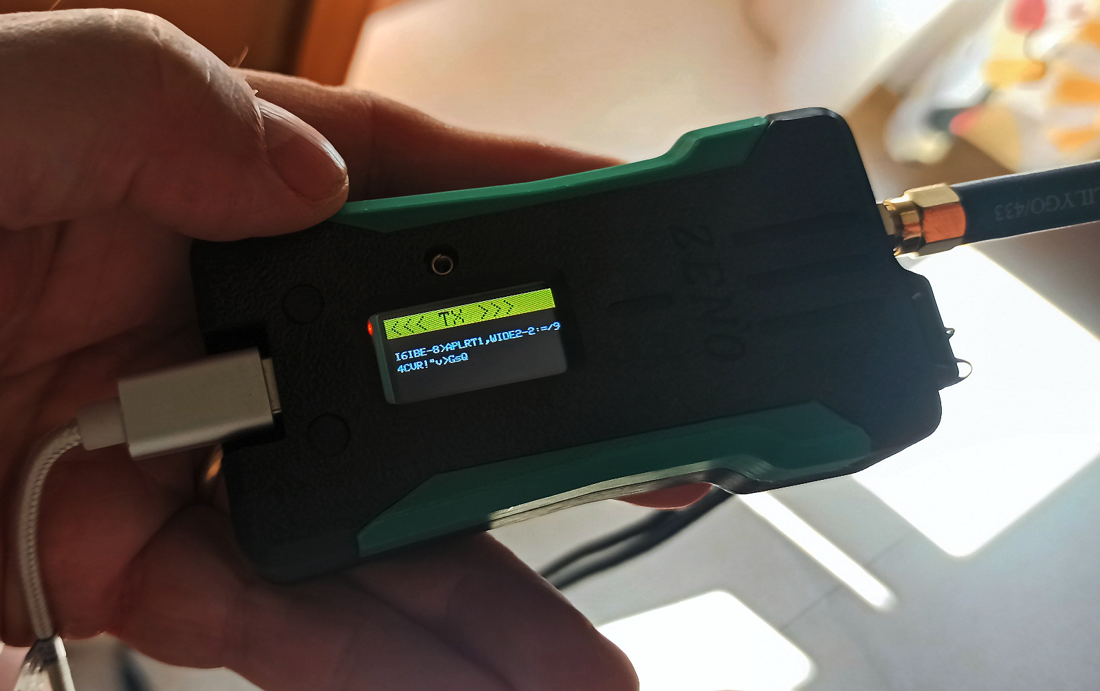 LORA V4 HELTEC Tracker APRS 433 MHz Meshtastic I6IBE Ivo